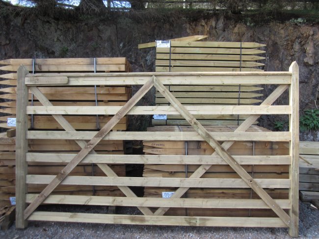 Hodge Fencing - Fencing supplies in Argyll